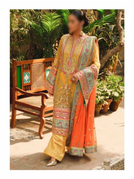 Lawn Suits Collection 2022 Online in Pakistan - Lawncollection.pk