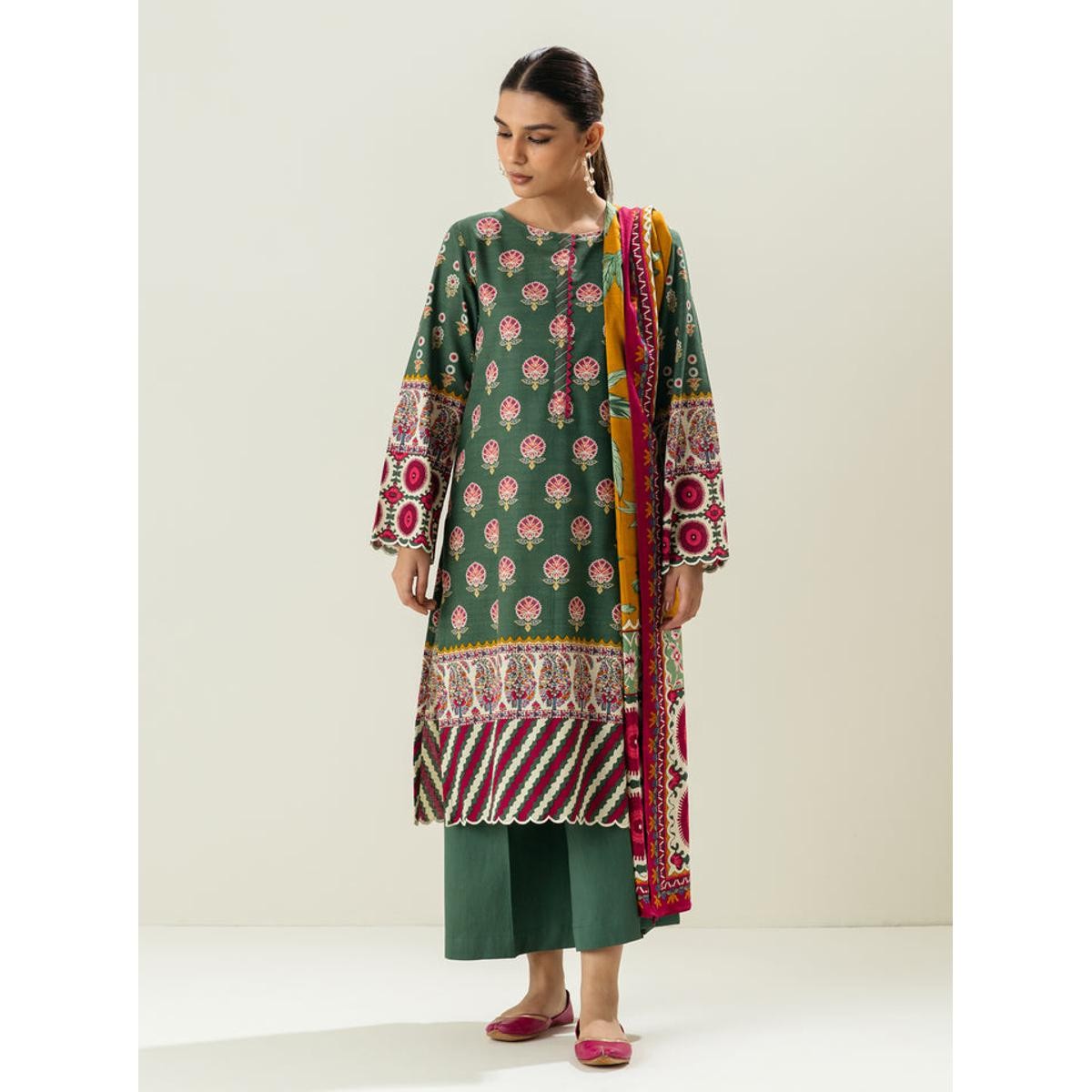 Morbagh By Beechtree Dehleez 3 Pc Unstitched Suit Royal Suzani Printed 3p Khaddar 378616707 Pk ...